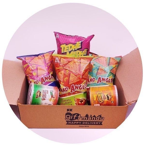 Mad angles Chips & Mister Potato Crisps Combo Box Online | Gifts to ...