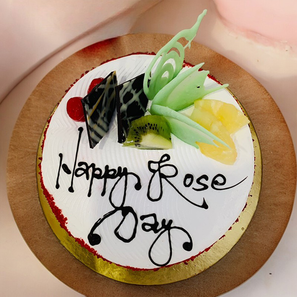 Delicious Red Velvet Cake in Nepal for Birthday, Anniversary | Gifts to ...