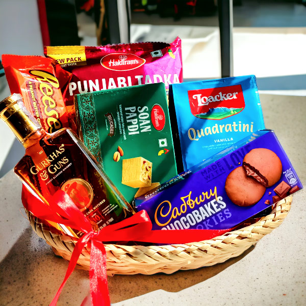 Gurkhas Guns with Chocolates & Namkeen Assosrted in Basket Hamper ...