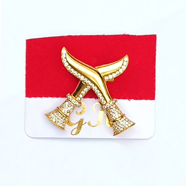 Golden Plated khukuri Cross Badge | Gifts to Nepal | Giftmandu