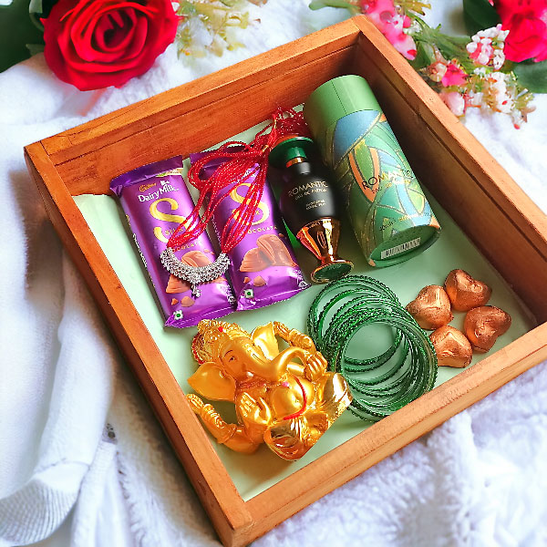 Perfect Jewellery Gift With Chocolates, Perfume & Ganesh Ji Combo ...