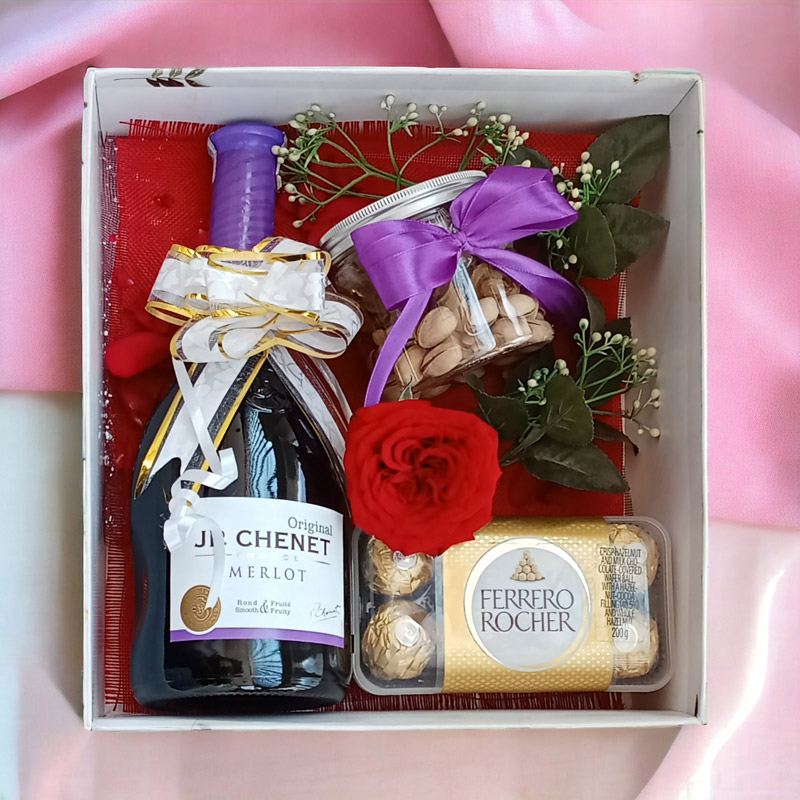 Cheers and Snacks Gift Box | Gifts to Nepal | Giftmandu