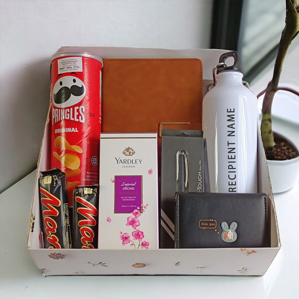 Personalized Gift Hamper For Her | Gifts to Nepal | Giftmandu