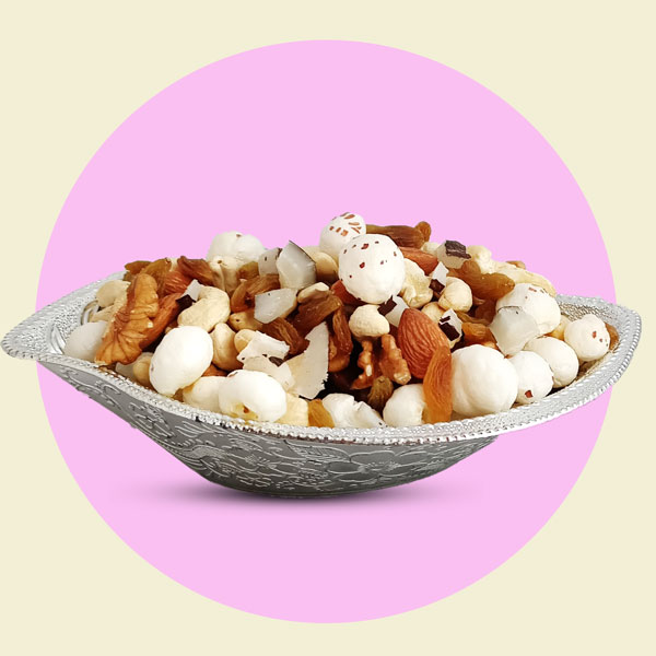 Tihar Bhai Masala Decorated in a Silver Bowl Online | Gifts to Nepal ...