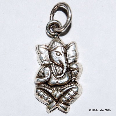 Sterling Silver Ganesh Pendant (Side View) | Gifts to Nepal | Giftmandu