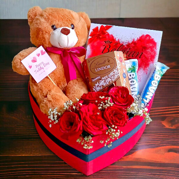 Teddy, Assorted Chocolates & Roses | Gifts to Nepal | Giftmandu