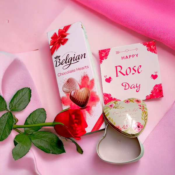 Pamper Your Loved Ones With Gifts In Rose Day | Gifts to Nepal | Giftmandu