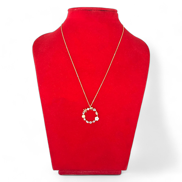 Circle Design with Floral Pendant Locket | Gifts to Nepal | Giftmandu